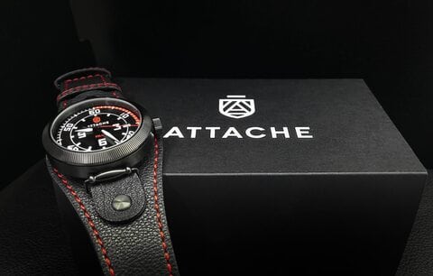 Attache watch Pilot Black-R